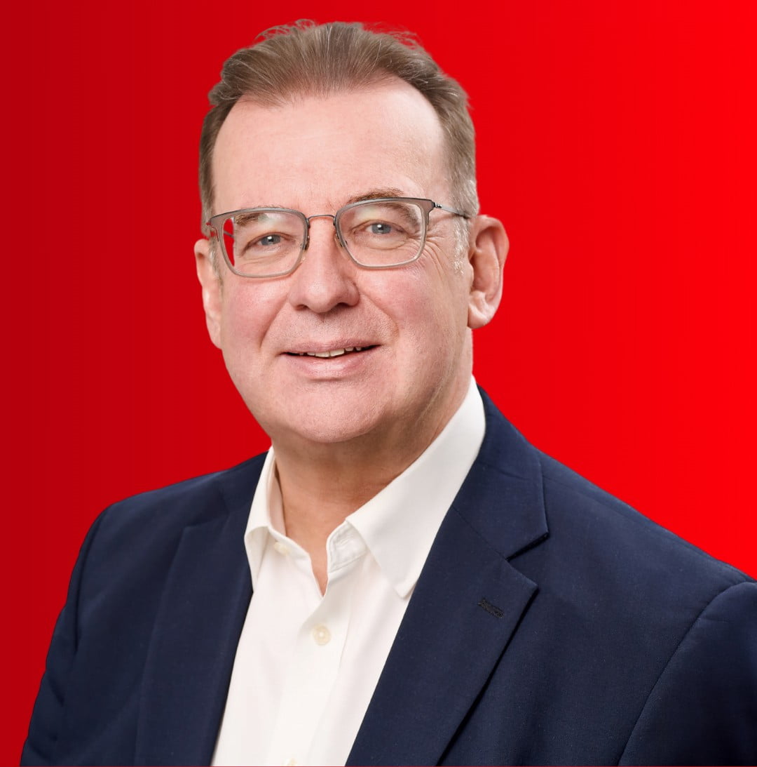 About Us - Fly High Media